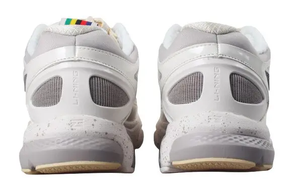 LI-NING Furious Rider 3 Sneakers