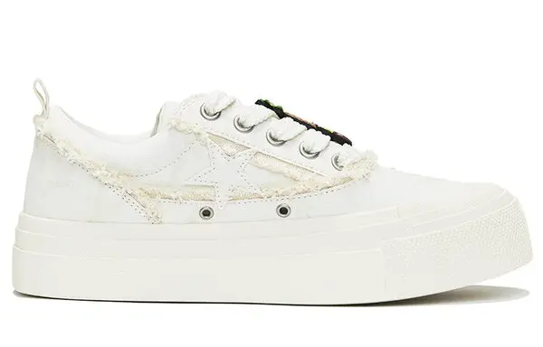 KAALIXTO Skateboarding Canvas Low Top Sneakers