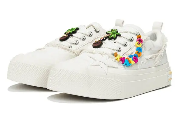 KAALIXTO Skateboarding Canvas Low Top Sneakers