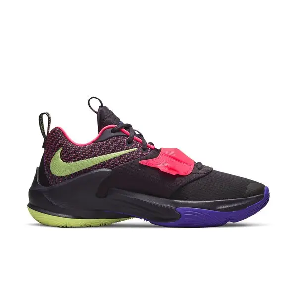 Nike Zoom Freak 3 "digital" Basketball Sneakers - Black/pink