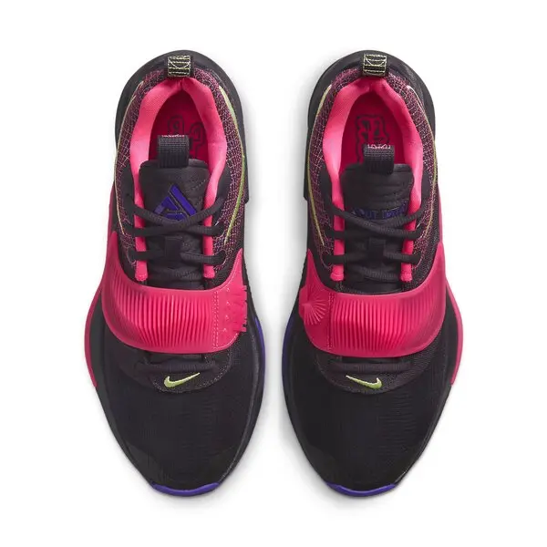 Nike Zoom Freak 3 "digital" Basketball Sneakers - Black/pink