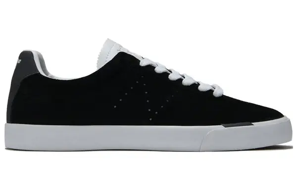 NEW BALANCE Numeric 22 Skate Shoes - Black/white
