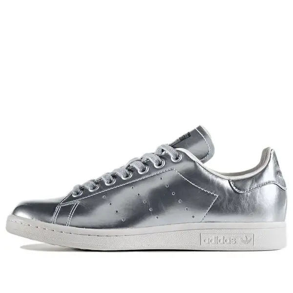 Adidas Stan Smith Metallic Silver Low Top Sneakers - Silver/white