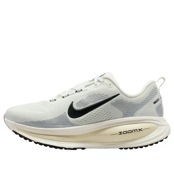 Nike Zoom Vomero 18 Extra Wide Sneakers - Summit White/coconut Milk/sail