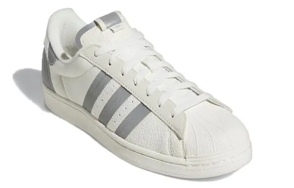 Adidas Superstar Sneakers