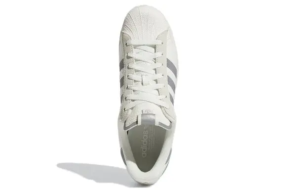 Adidas Superstar Sneakers