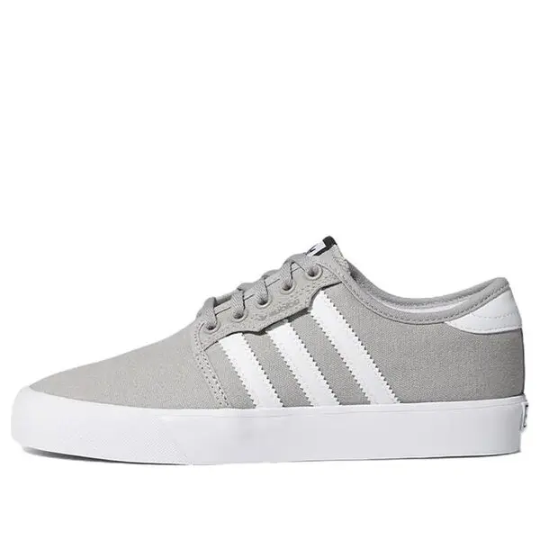 Adidas Seeley Low Top Sneakers - Medium Solid Grey/white/white