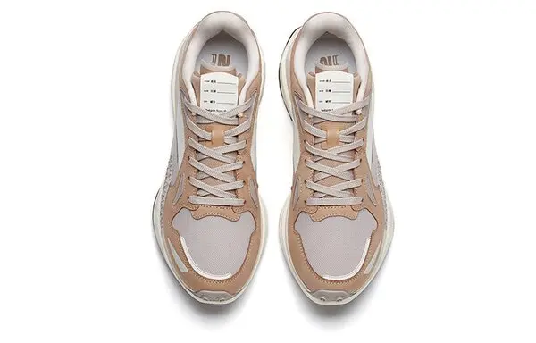 ANTA Star C202 Low Top Sneakers