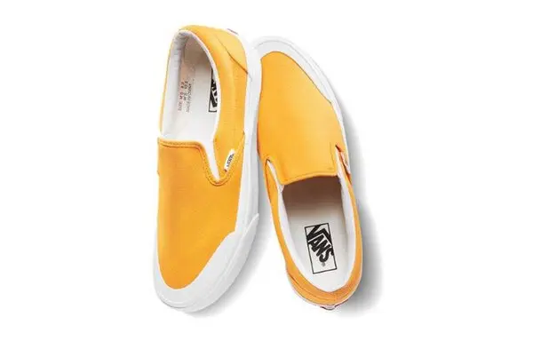 VANS Classic Slip-on 138 - Yellow