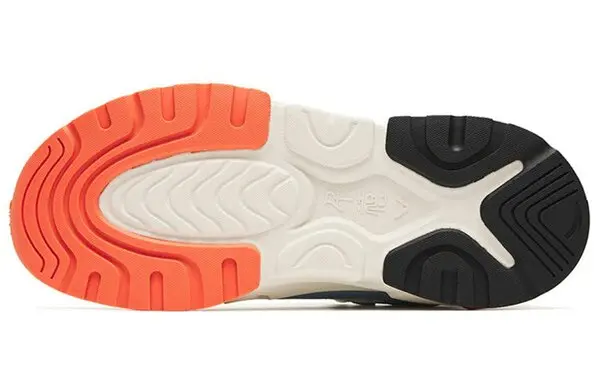 ANTA Millennium Low Sneakers - White/black/blue
