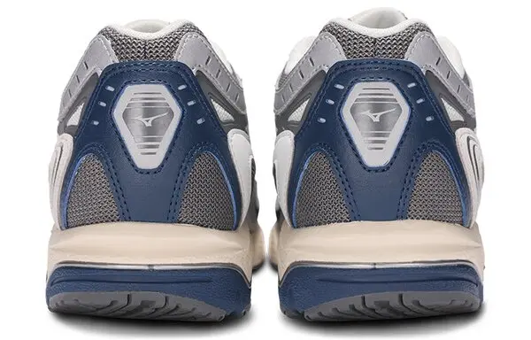 Mizuno Wave Orion Retro Sneakers - Blue