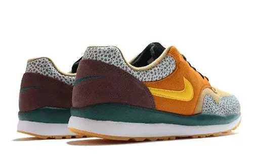 Nike X Atmos Air Safari Se 'atmos' Sneakers - Yellow