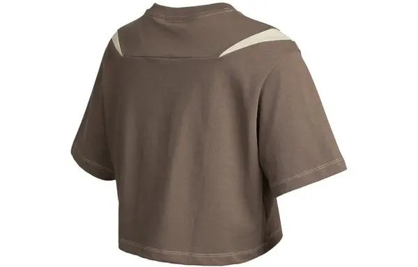 Nike Swoosh Graphic Cropped T-shirt