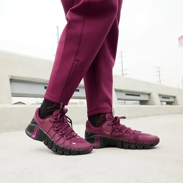 Nike Free Metcon Sneakers - Bordeaux/black/volt