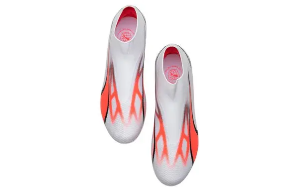 PUMA Ultra Match+ Ll Mg Sneakers