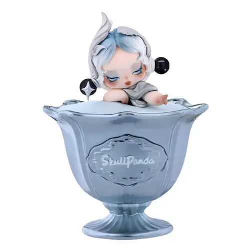 POP MART Skullpanda The Feast Begins Series Scented Candle 'the Silver Fork - Multi-color