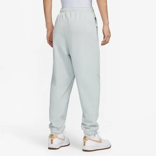 Nike Solo Swoosh Sweatpants - Grey