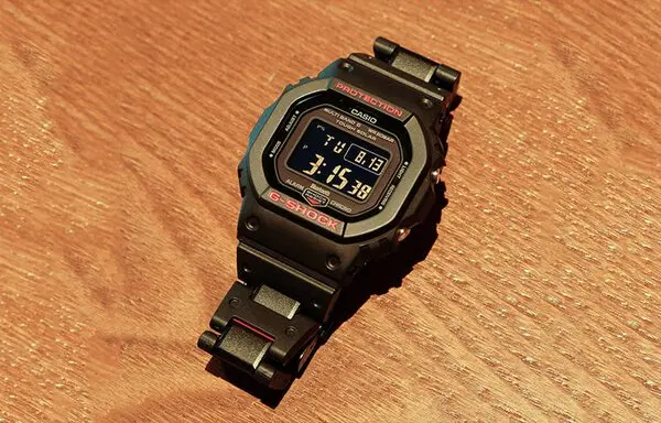 Casio G-shock Digital Watch - Black/red