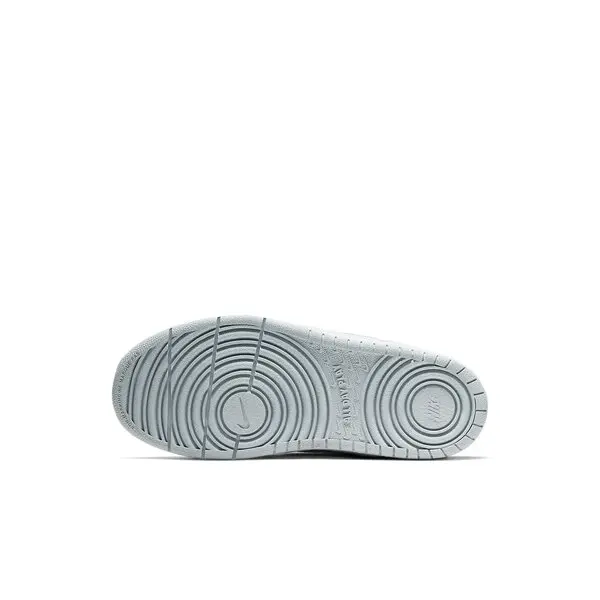 Nike Court Borough Low 2 Bp Sneakers