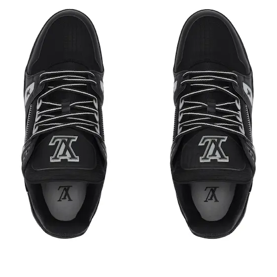 LOUIS VUITTON Trainer Sneakers - Black
