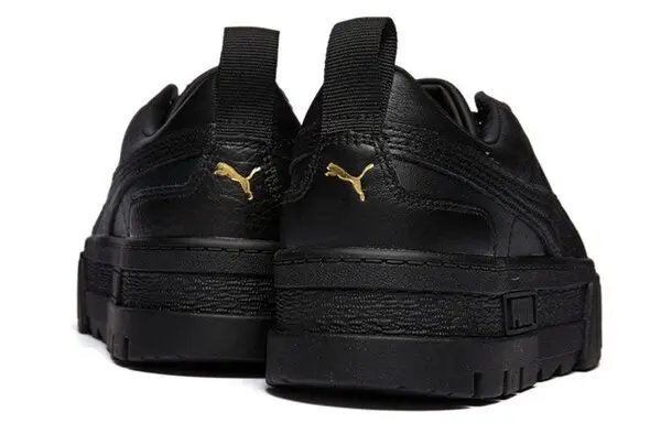 PUMA Mayze Classic Low Top Sneakers