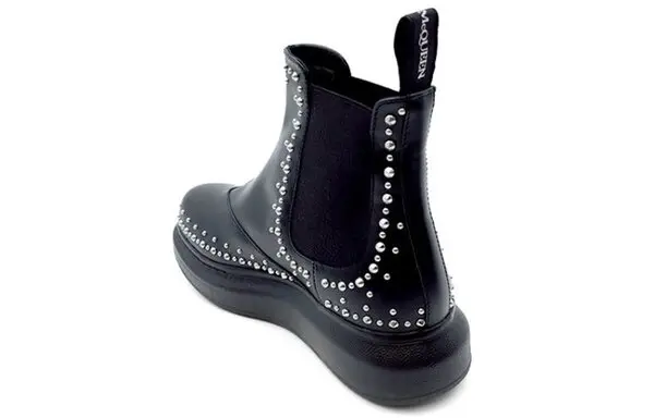 Alexander McQueen Studded Hybrid Chelsea Boots - Black/silver