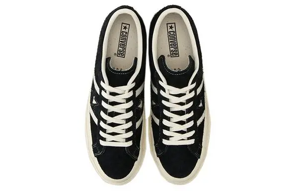 CONVERSE Star & Bars Suede Low-top Sneakers - Black