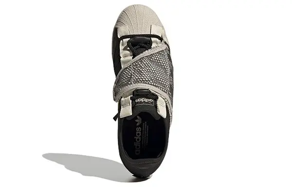 Adidas Superstar Bliss Sneakers
