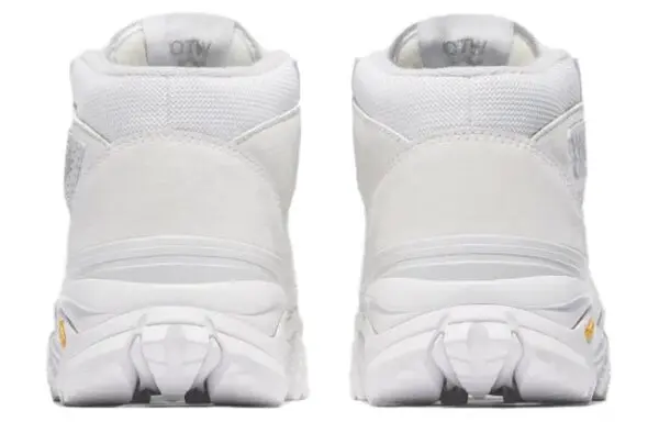 VANS Half Cab 33 Vibram Sneakers - White