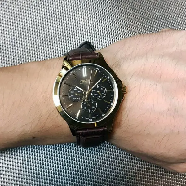 Casio Classic Minimalistic Analog Watch With Black Dial And Stainless Steel Case