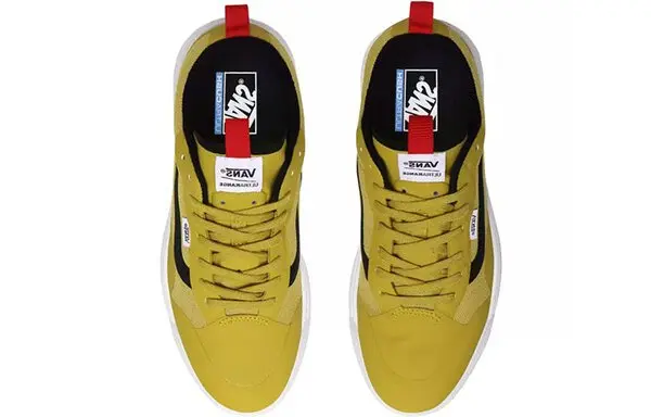 VANS Ultrarange Exo Sneakers - Yellow