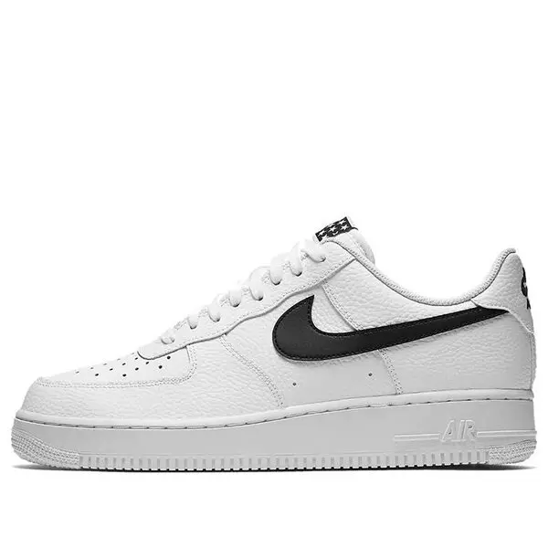 Nike Force 1 Low '07 Sneakers
