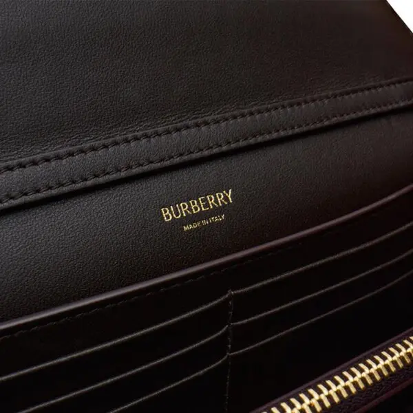Burberry Highlands Chain Wallet - Sand
