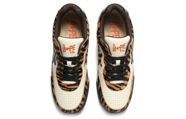 A BATHING APE Road Sta