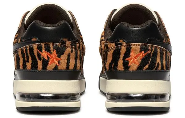 A BATHING APE Road Sta