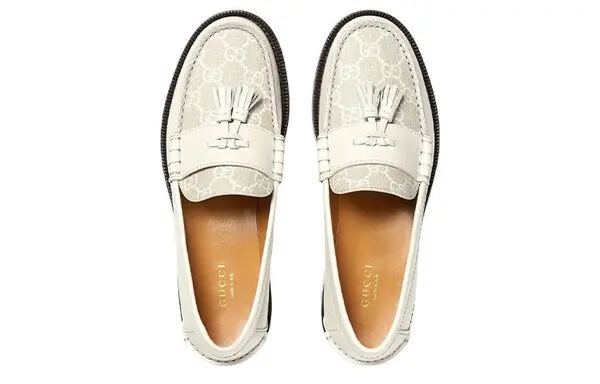 Gucci Gg Supreme Tassel Loafers