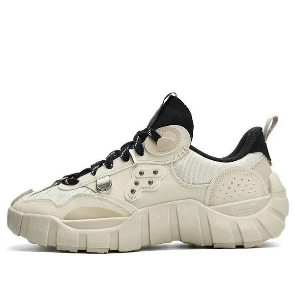 FILA FUSION Bone Sneakers - Beige/black