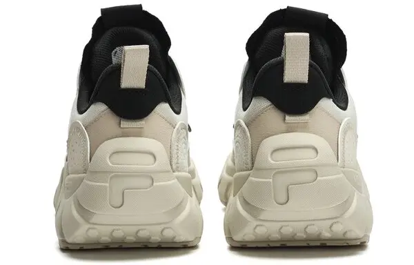 FILA FUSION Bone Sneakers