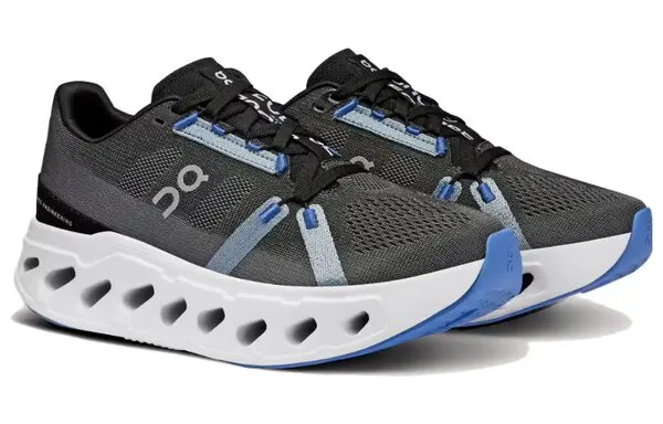 On Cloudeclipse Sneakers - Black/white
