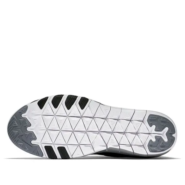 Nike Free Tr 6 Print Athletic Sneakers - Black