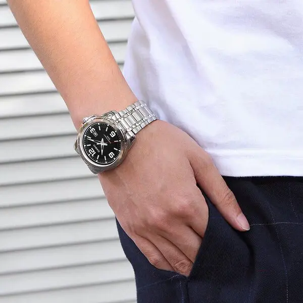Casio Stainless Steel Quartz Analog Watch - Black