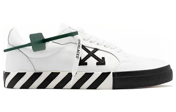 Off-White Vulc Low Leather Sneaker