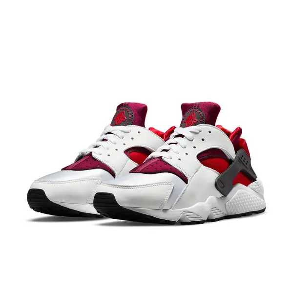 Nike Huarache Sneakers