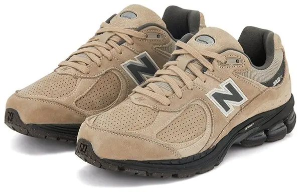 NEW BALANCE 2002r 'driftwood' Sneakers - Driftwood/black