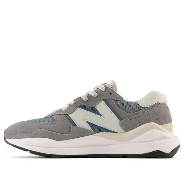 NEW BALANCE 57/40 Sneakers - Gray