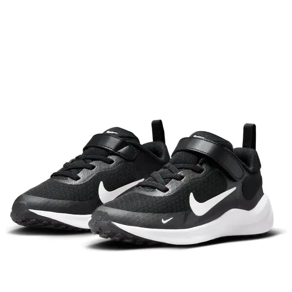 Nike Revolution 7 Psv Athletic Sneakers