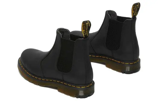 Dr. Martens 2976 Wintergrip Chelsea Boots - Black