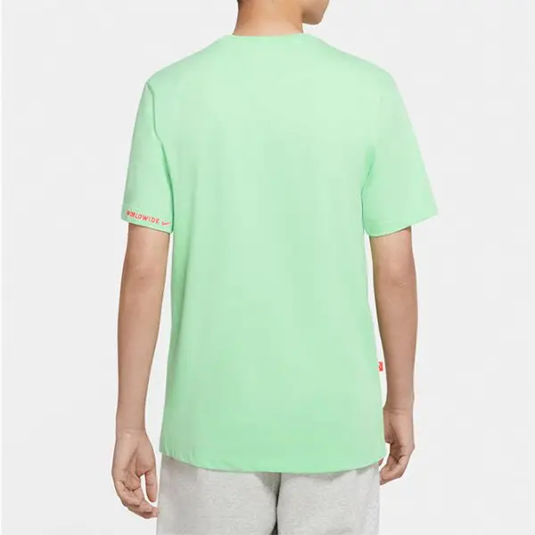 Nike T-shirt With Swoosh Worldwide Graphic