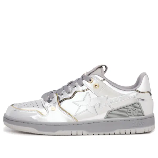 A BATHING APE X Hajime Sorayama Sk8 Sta Sneakers - Silver