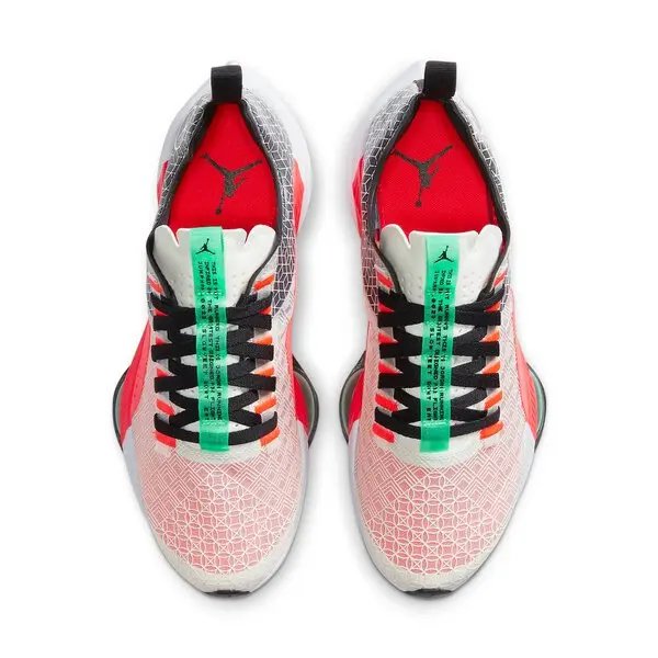 JORDAN Air Zoom Renegade Sneakers - Red